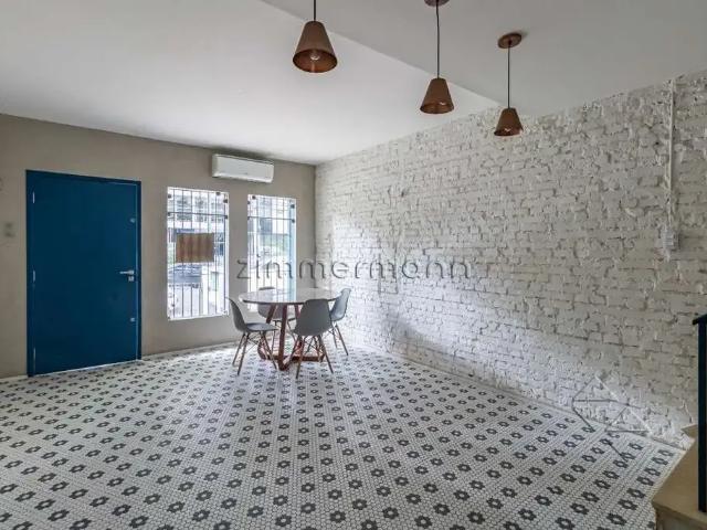 Casa / Sobrado Comercial para Locação em São Paulo/SP Pinheiros