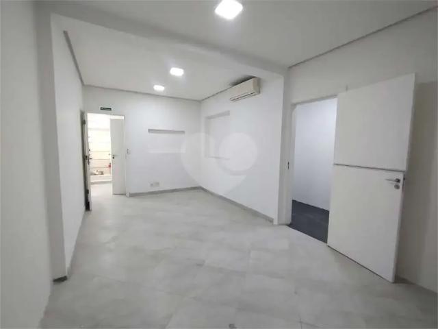 Casa / Sobrado Comercial para Locação em São Paulo/SP Pompéia 2 Quartos