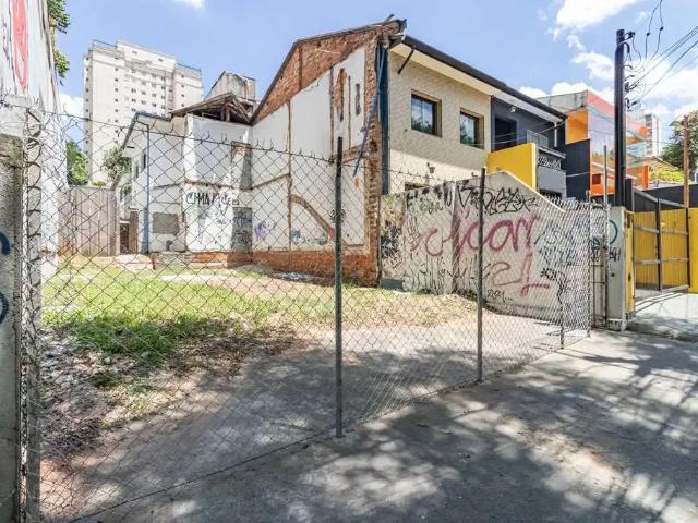Casa / Sobrado Comercial para Locação em São Paulo/SP Pompéia