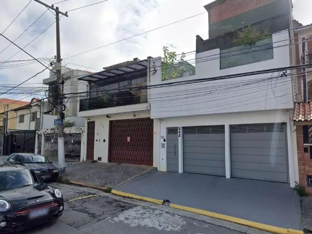 Casa / Sobrado Comercial para Locação em São Paulo/SP Santana