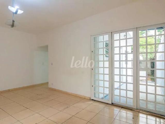 Casa / Sobrado Comercial para Locação em São Paulo/SP Tatuapé 2 Quartos