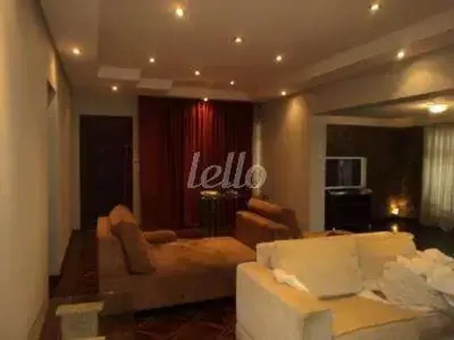 Casa / Sobrado Comercial para Locação em São Paulo/SP Vila Carrão
