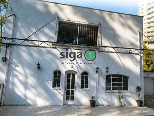 Casa / Sobrado Comercial para Locação em São Paulo/SP Vila Andrade 1 Quartos