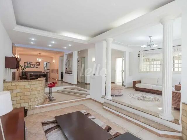 Casa / Sobrado Comercial para Locação em São Paulo/SP Vila Bela 3 Quartos