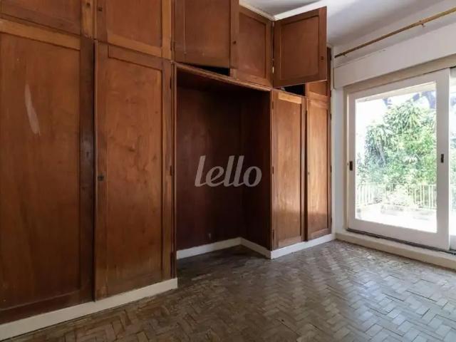 Casa / Sobrado Comercial para Locação em São Paulo/SP Vila Madalena 3 Quartos