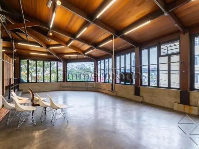 Casa / Sobrado Comercial para Locação em São Paulo/SP Vila Madalena