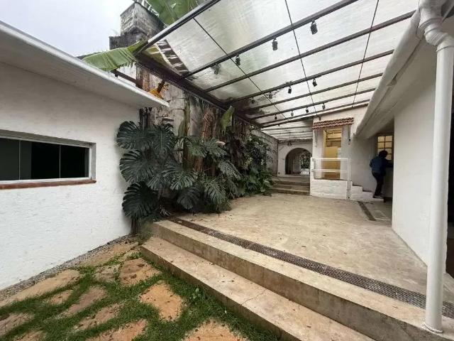 Casa / Sobrado Comercial para Locação em São Paulo/SP Vila Madalena