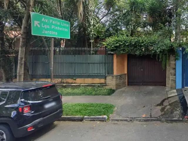 Casa / Sobrado Comercial para Locação em São Paulo/SP Vila Madalena