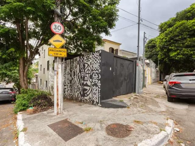 Casa / Sobrado Comercial para Locação em São Paulo/SP Vila Mariana