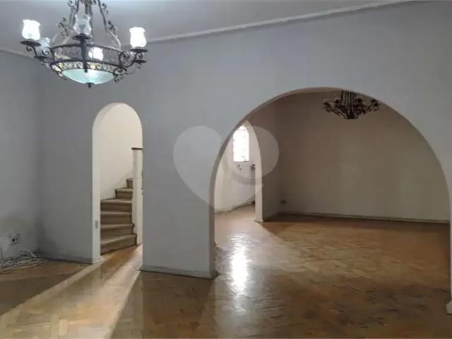 Casa / Sobrado Comercial para Locação em São Paulo/SP Vila Mariana