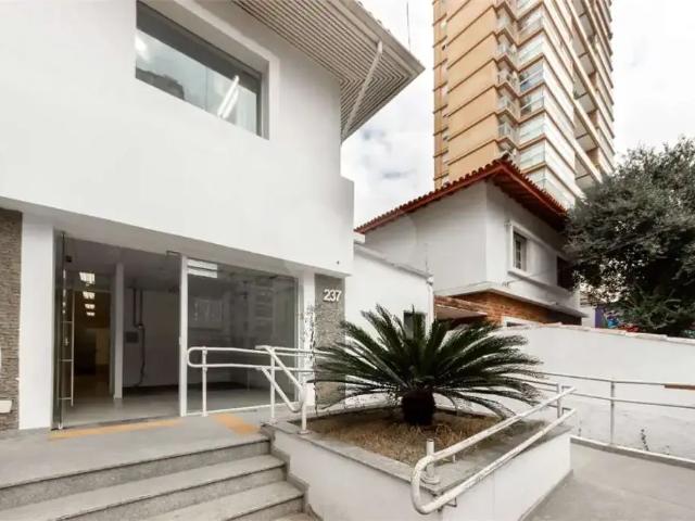 Casa / Sobrado Comercial para Locação em São Paulo/SP Vila Nova Conceição