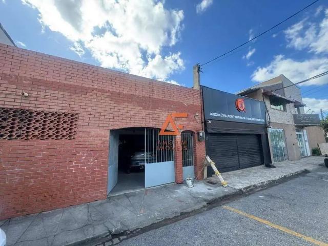 Casa / Sobrado Comercial para Locação em São Pedro da Aldeia/RJ Centro 4 Quartos