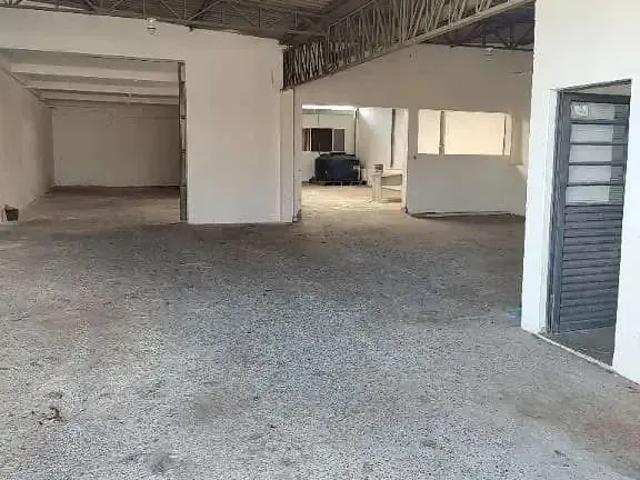 Casa / Sobrado Comercial para Locação em Salto/SP Jardim da Cidade