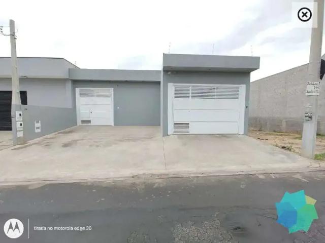Casa / Sobrado Comercial para Locação em Salto/SP Jardim Guarujá 2 Quartos