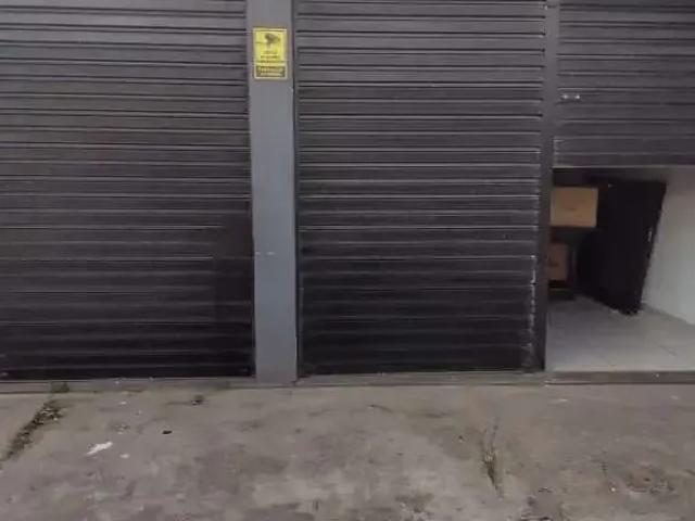 Casa / Sobrado Comercial para Locação em Salto/SP Jardim Santa Marta