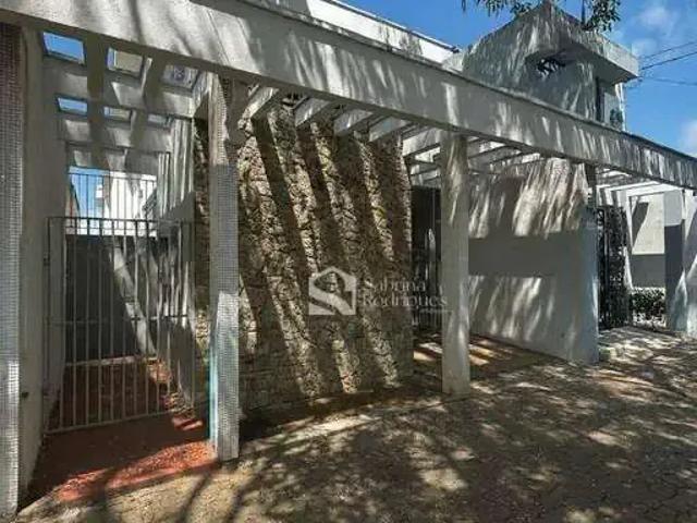 Casa / Sobrado Comercial para Locação em Salto/SP Vila Teixeira