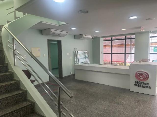 Casa / Sobrado Comercial para Locação em Salvador/BA Ondina