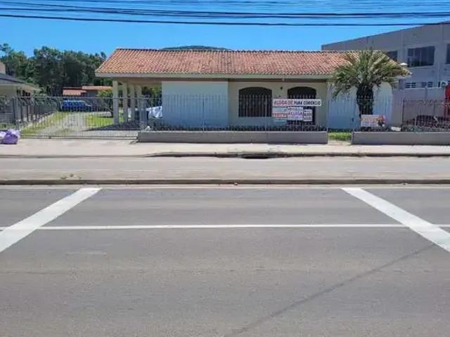 Casa / Sobrado Comercial para Locação em Santa Maria/RS Camobi 6 Quartos