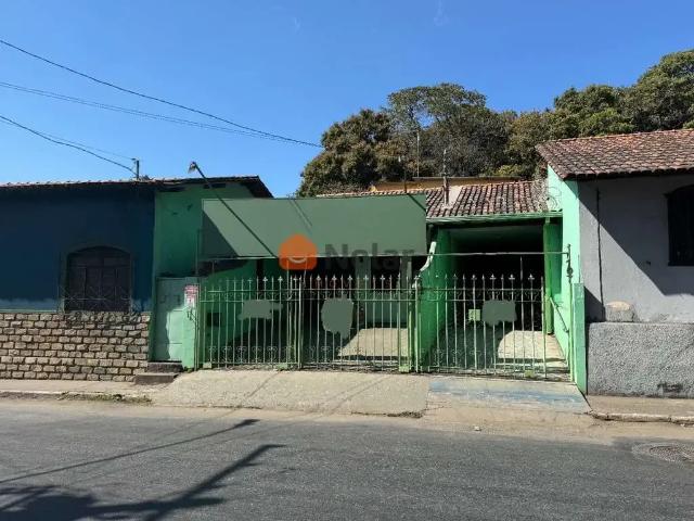 Casa / Sobrado Comercial para Locação em Santa Luzia/MG São João Batista 3 Quartos