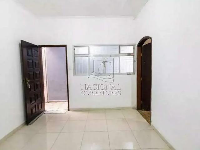 Casa / Sobrado Comercial para Locação em Santo André/SP Vila Gilda 2 Quartos