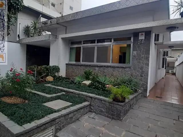 Casa / Sobrado Comercial para Locação em Santos/SP Embaré 4 Quartos