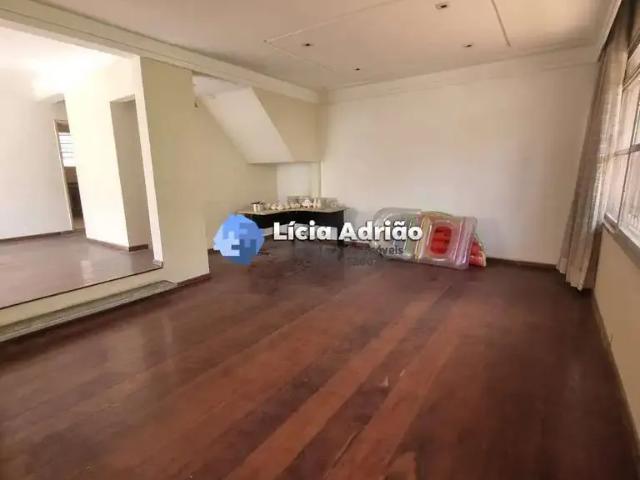 Casa / Sobrado Comercial para Locação em Santos/SP Ponta da Praia 4 Quartos