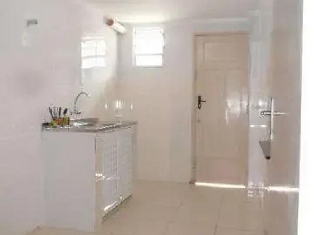 Casa / Sobrado Comercial para Locação em Santos/SP Vila Mathias