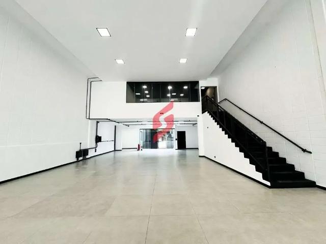 Casa / Sobrado Comercial para Locação em Sorocaba/SP Centro 4 Quartos