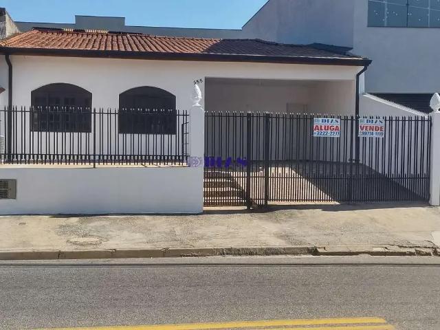 Casa / Sobrado Comercial para Locação em Sorocaba/SP Wanel Ville 3 Quartos