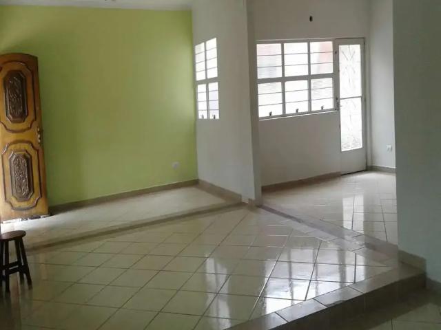 Casa / Sobrado Comercial para Locação em Sorocaba/SP Vila Trujillo 2 Quartos