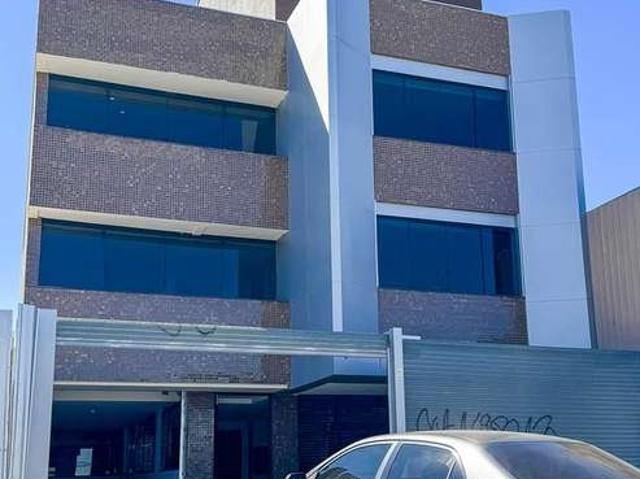 Casa / Sobrado Comercial para Locação em Taguatinga/DF Taguatinga Norte