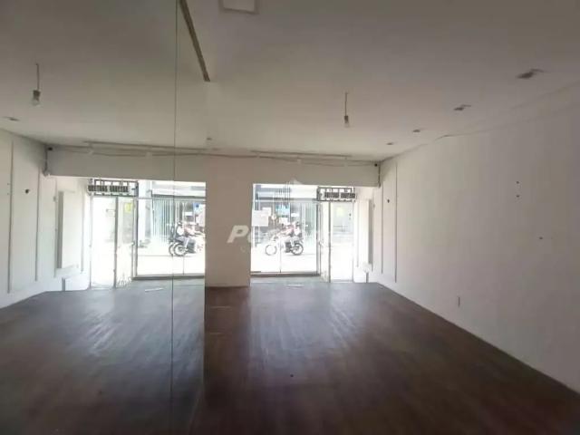 Casa / Sobrado Comercial para Locação em Taubaté/SP Centro