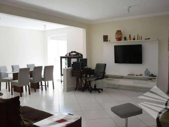 Casa / Sobrado Comercial para Locação em Taubaté/SP Jardim Independência 3 Quartos