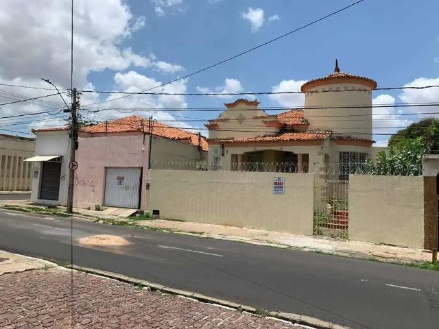 Casa / Sobrado Comercial para Locação em Teresina/PI Centro