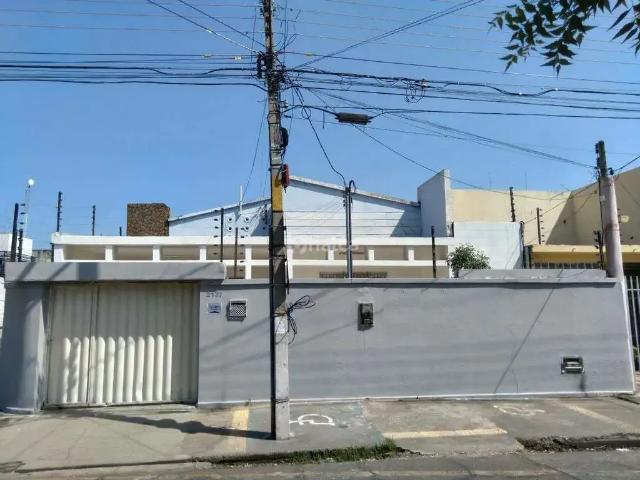 Casa / Sobrado Comercial para Locação em Teresina/PI Centro 6 Quartos