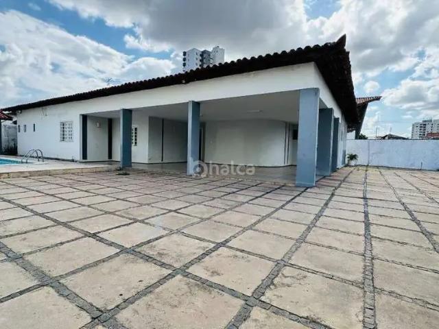 Casa / Sobrado Comercial para Locação em Teresina/PI Fátima 4 Quartos