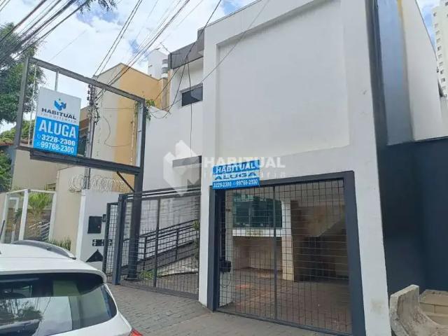 Casa / Sobrado Comercial para Locação em Uberlândia/MG Tabajaras 2 Quartos
