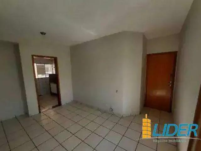 Casa / Sobrado Comercial para Locação em Uberlândia/MG Vigilato Pereira 4 Quartos