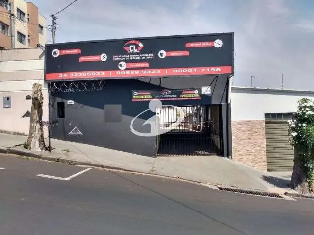 Casa / Sobrado Comercial para Locação em Uberlândia/MG Vigilato Pereira