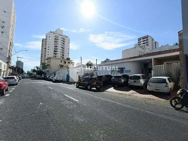 Casa / Sobrado Comercial para Locação em Uberlândia/MG Centro 2 Quartos