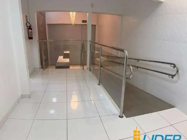 Casa / Sobrado Comercial para Locação em Uberlândia/MG Centro