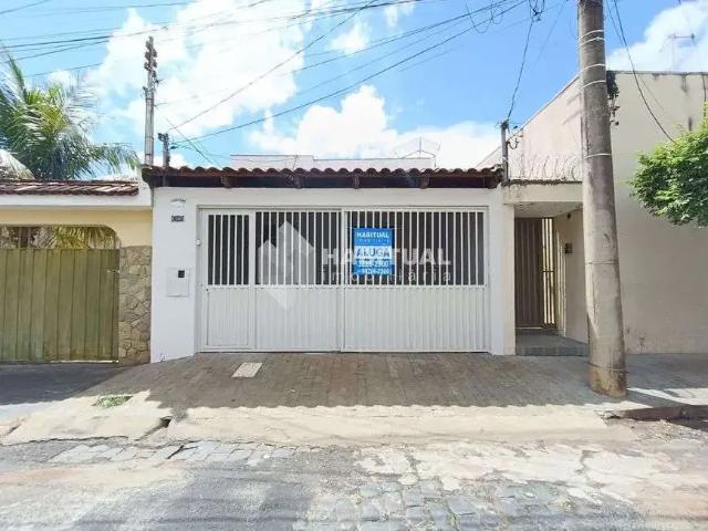 Casa / Sobrado Comercial para Locação em Uberlândia/MG Martins 2 Quartos