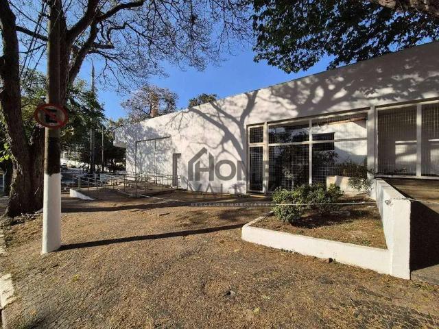 Casa / Sobrado Comercial para Locação em Valinhos/SP Vila Embaré