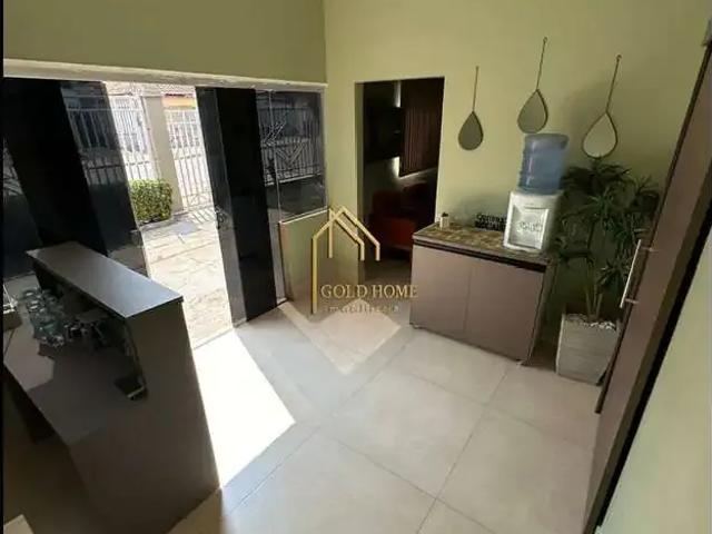 Casa / Sobrado Comercial para Locação em Várzea Grande/MT Cristo Rei 3 Quartos