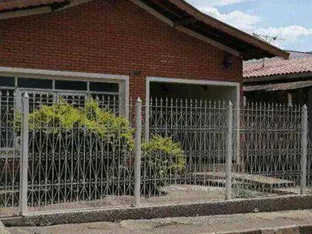Casa / Sobrado Comercial para Locação em Vinhedo/SP Centro 2 Quartos