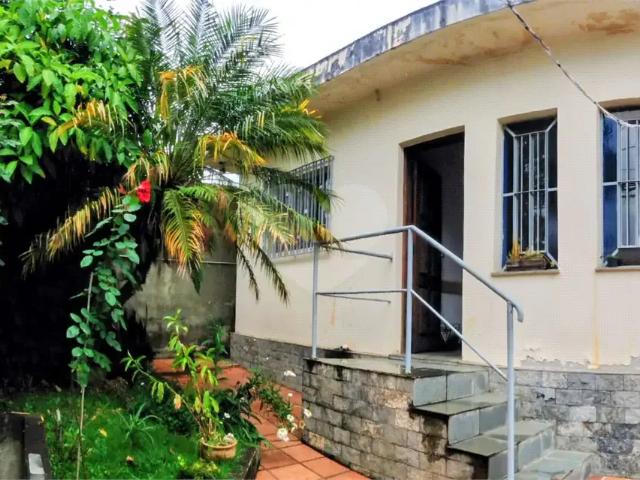 Casa / Sobrado Comercial para Venda em Cotia/SP Vila São Francisco de Assis