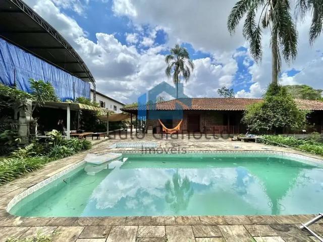 Casa / Sobrado Comercial para Venda em Cotia/SP Granja Viana
