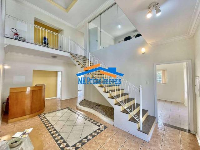 Casa / Sobrado Comercial para Venda em Cotia/SP Granja Viana II 5 Quartos