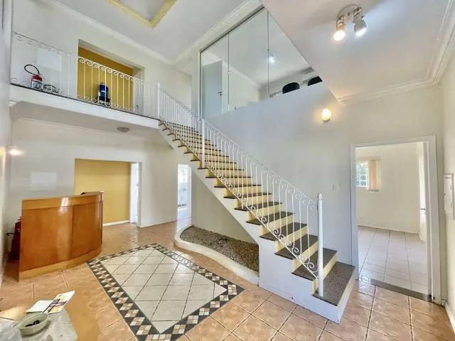 Casa / Sobrado Comercial para Venda em Cotia/SP Granja Viana II