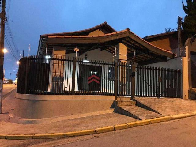 Casa / Sobrado Comercial para Venda em Cotia/SP Parque Bahia 6 Quartos